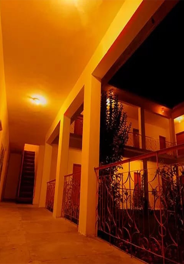 Best Luxury Hotel in Hunza Valley | Gulmit Continental Hotel